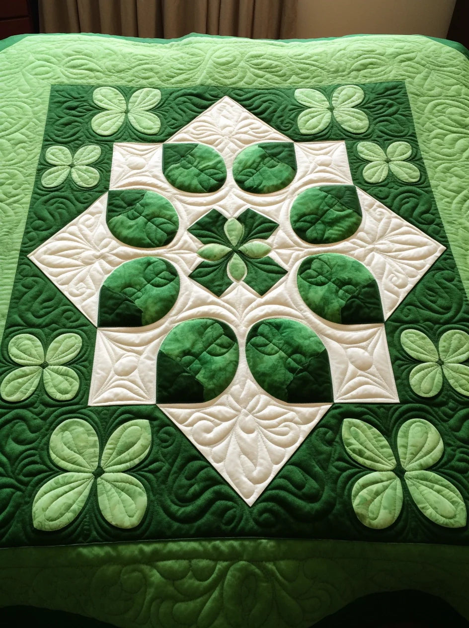 Irish Shamrock TAI260224043 Quilt Blanket – Alpha Quilt